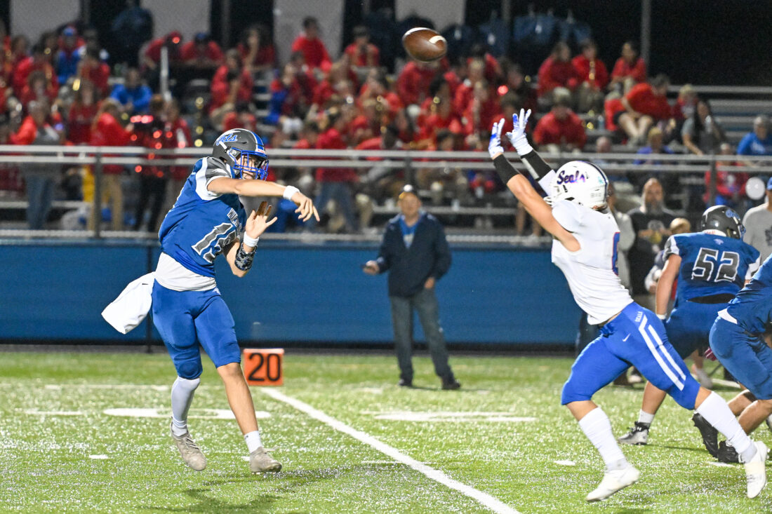 Selinsgrove explodes past Central Mountain 49-14 | News, Sports, Jobs ...